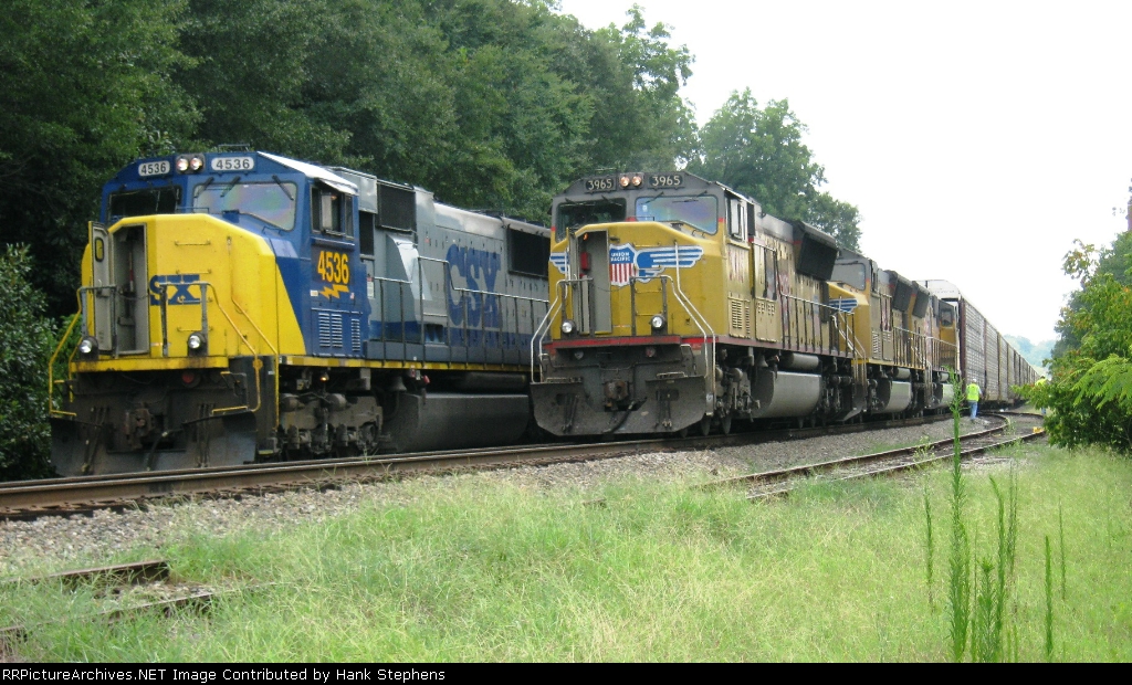 A746 with UP powered autorack train